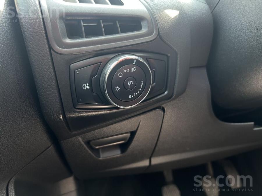 Brūns Ford Focus 2012 Cēsis, ar dzinēja tilpumu 1.60 L un nobraukumu 283 tūkst. km par 4300 €, foto 21 vietnē AUTOMOTO.COM.LV