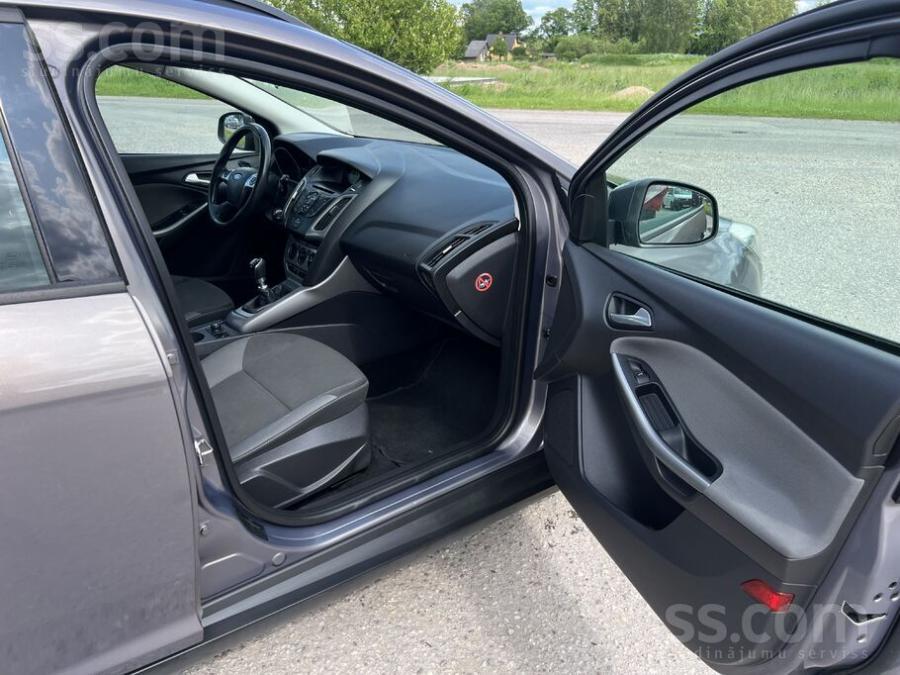Brūns Ford Focus 2012 Cēsis, ar dzinēja tilpumu 1.60 L un nobraukumu 283 tūkst. km par 4300 €, foto 28 vietnē AUTOMOTO.COM.LV
