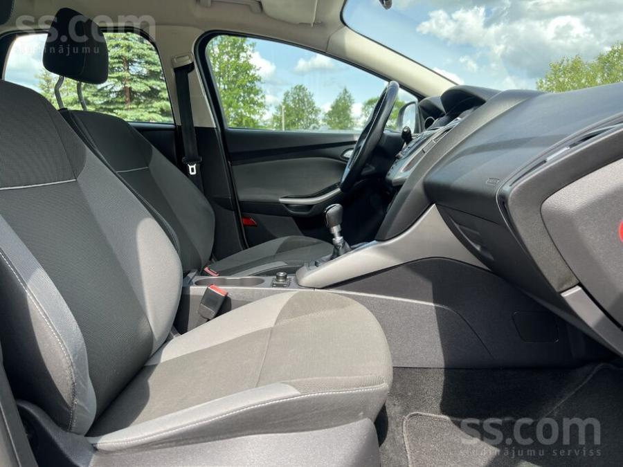 Brūns Ford Focus 2012 Cēsis, ar dzinēja tilpumu 1.60 L un nobraukumu 283 tūkst. km par 4300 €, foto 29 vietnē AUTOMOTO.COM.LV