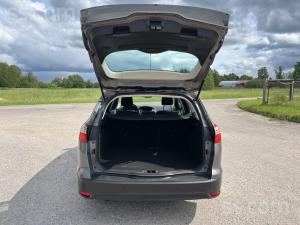 Brūns Ford Focus 2012 Cēsis, ar dzinēja tilpumu 1.60 L un nobraukumu 283 tūkst. km par 4300 €, foto 31 vietnē AUTOMOTO.COM.LV