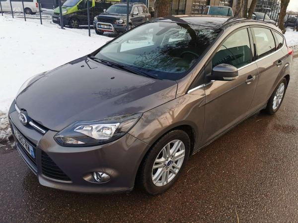 Brown Ford Focus 2013 in Kaunas, with an engine capacity of 1.00 L and mileage of 150 thousand km for 3300 €, photo 1 on AUTOMOTO.COM.LV