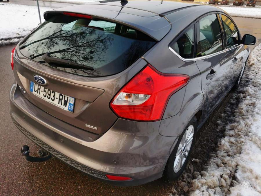 Brown Ford Focus 2013 in Kaunas, with an engine capacity of 1.00 L and mileage of 150 thousand km for 3300 €, photo 4 on AUTOMOTO.COM.LV