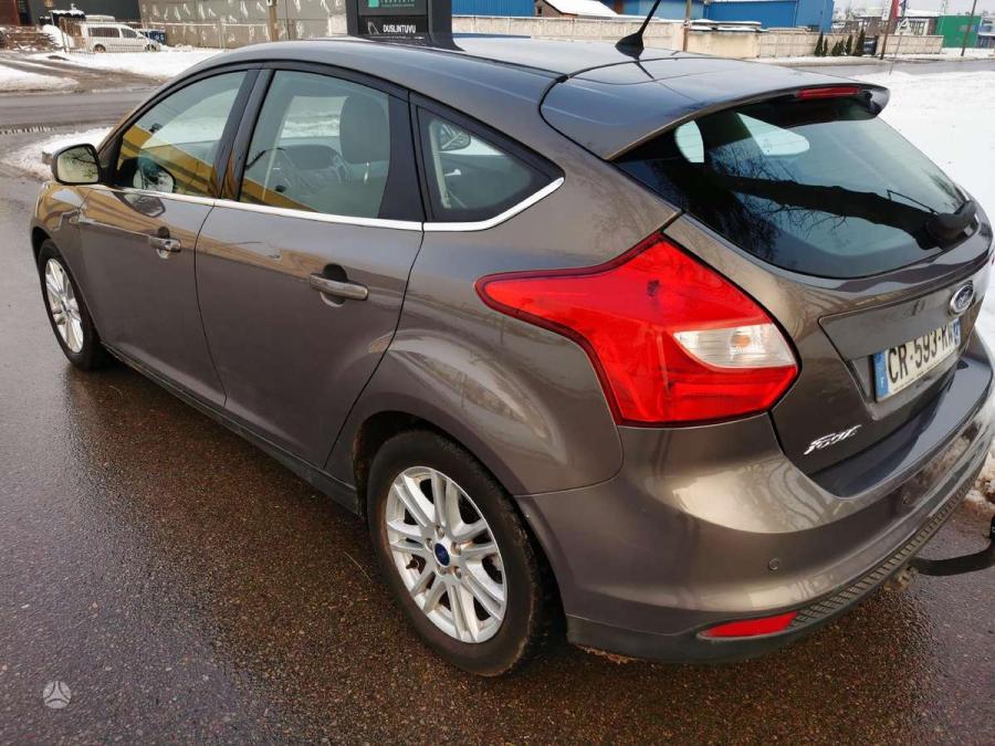 Brūns Ford Focus 2013 Kauņa, ar dzinēja tilpumu 1.00 L un nobraukumu 180 tūkst. km par 3250 €, foto 8 vietnē AUTOMOTO.COM.LV