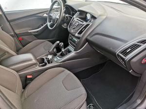 Brūns Ford Focus 2013 Kauņa, ar dzinēja tilpumu 1.00 L un nobraukumu 180 tūkst. km par 3250 €, foto 12 vietnē AUTOMOTO.COM.LV
