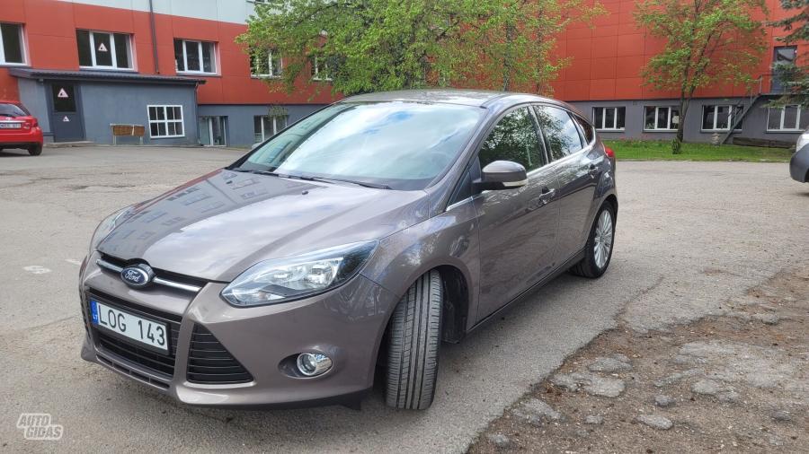 Brown Ford Focus 2013 in Telschi, with an engine capacity of 1.00 L and mileage of 119 thousand km for 2850 €, photo 1 on AUTOMOTO.COM.LV