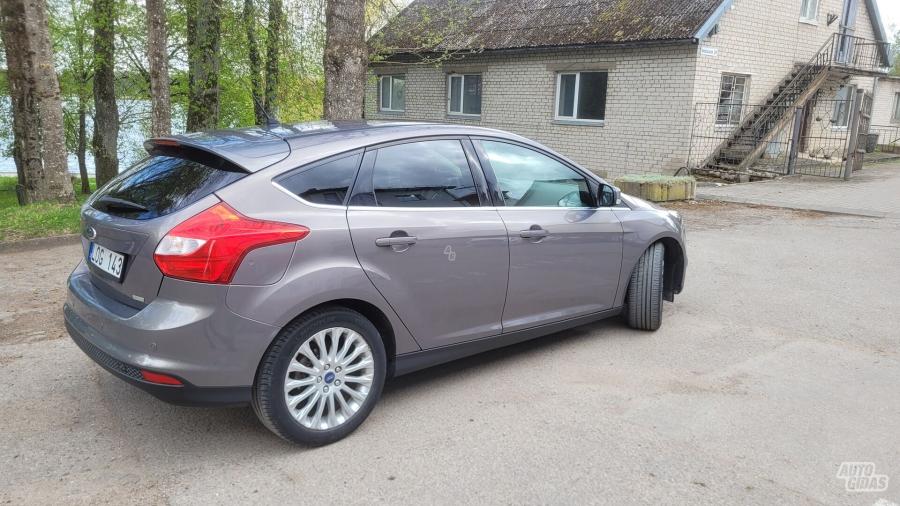 Brown Ford Focus 2013 in Telschi, with an engine capacity of 1.00 L and mileage of 119 thousand km for 2850 €, photo 9 on AUTOMOTO.COM.LV