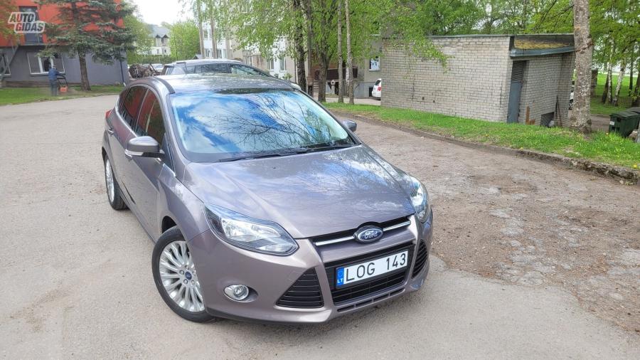 Brown Ford Focus 2013 in Telschi, with an engine capacity of 1.00 L and mileage of 119 thousand km for 2850 €, photo 12 on AUTOMOTO.COM.LV