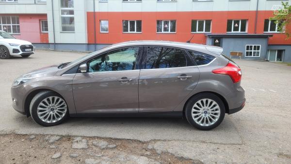 Brūns Ford Focus 2013 Telšiai, ar dzinēja tilpumu 1.00 L un nobraukumu 120 tūkst. km par 2850 €, foto 3 vietnē AUTOMOTO.COM.LV