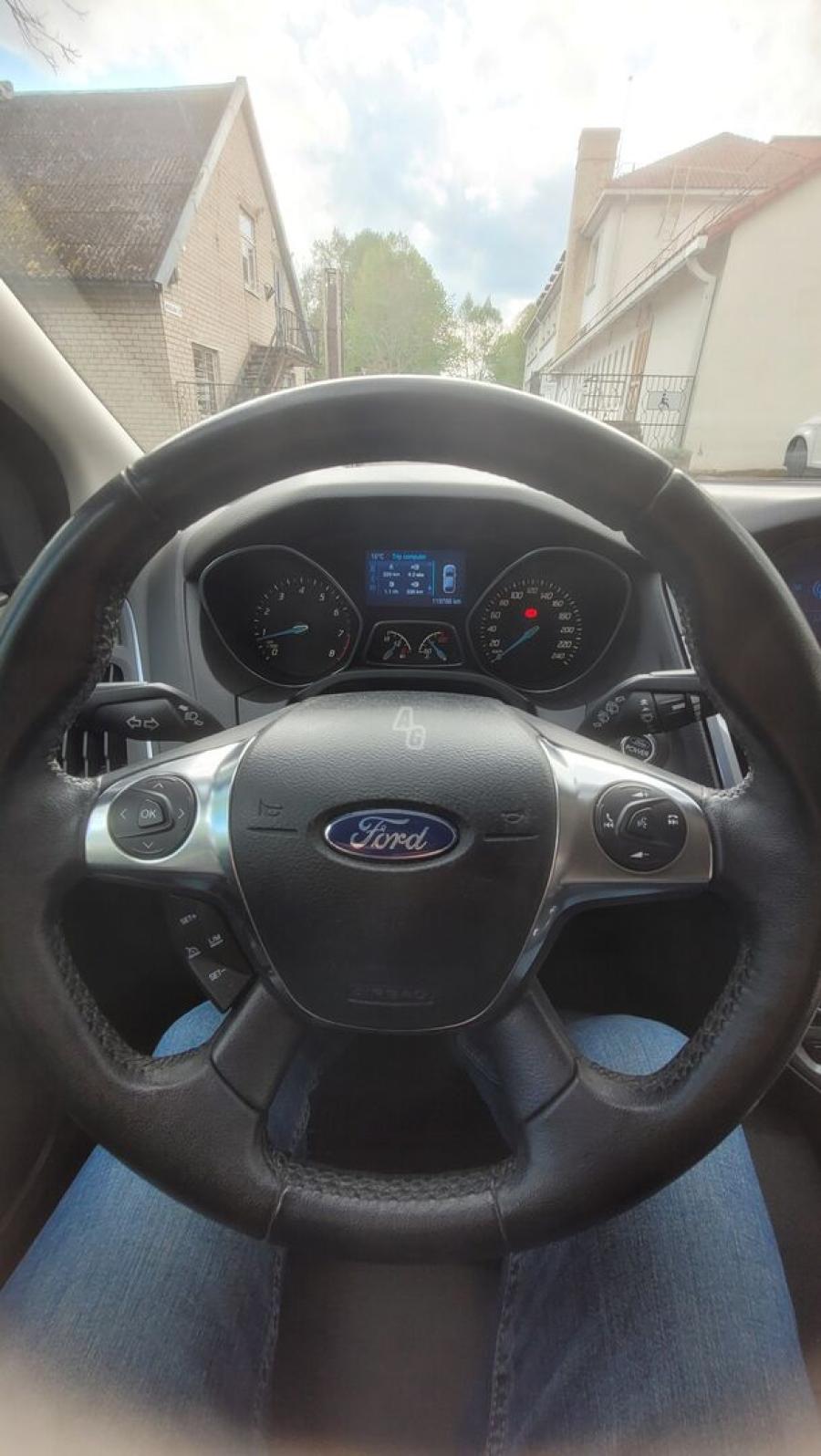 Brown Ford Focus 2013 in Telschi, with an engine capacity of 1.00 L and mileage of 120 thousand km for 2850 €, photo 16 on AUTOMOTO.COM.LV