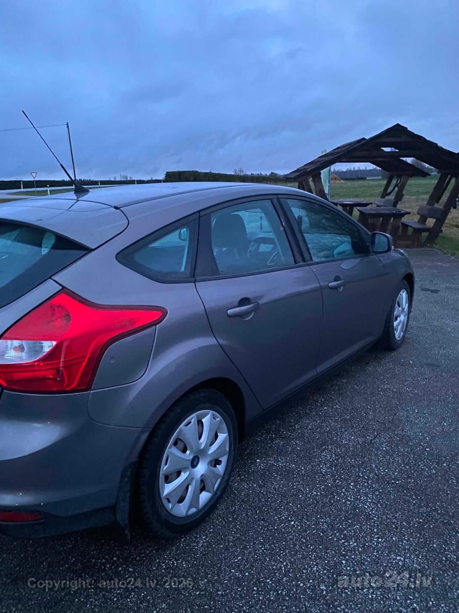 Brown Ford Focus 2014 in Jogeva, with an engine capacity of 1.60 L and mileage of 149 thousand km for 5300 €, photo 3 on AUTOMOTO.COM.LV