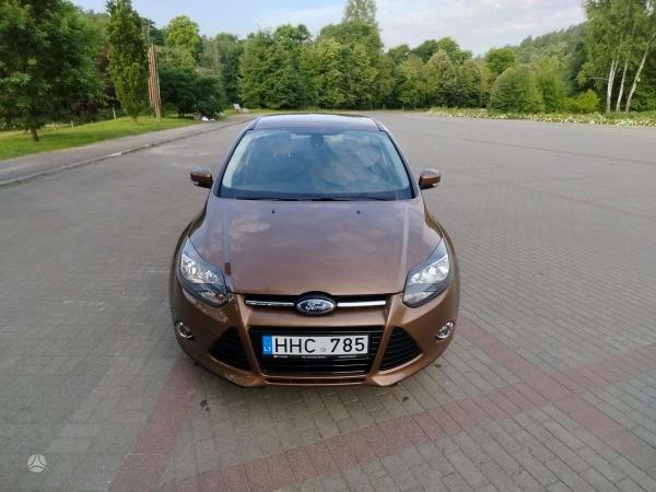 Brown Ford Focus 2014 in Vilnius, with an engine capacity of 1.00 L and mileage of 88 thousand km for 5250 €, photo 3 on AUTOMOTO.COM.LV