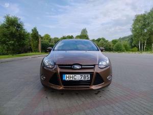 Brown Ford Focus 2014 in Vilnius, with an engine capacity of 1.00 L and mileage of 88 thousand km for 5250 €, photo 6 on AUTOMOTO.COM.LV