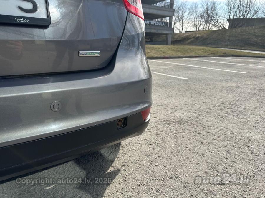 Brown Ford Focus 2015 in Tallinn, with an engine capacity of 1.00 L and mileage of 180 thousand km for 5100 €, photo 12 on AUTOMOTO.COM.LV