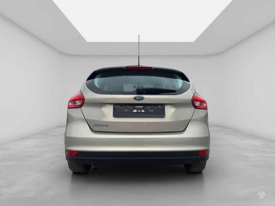 Brūns Ford Focus 2015 Kauņa, ar dzinēja tilpumu 1.50 L un nobraukumu 142 tūkst. km par 4200 €, foto 6 vietnē AUTOMOTO.COM.LV