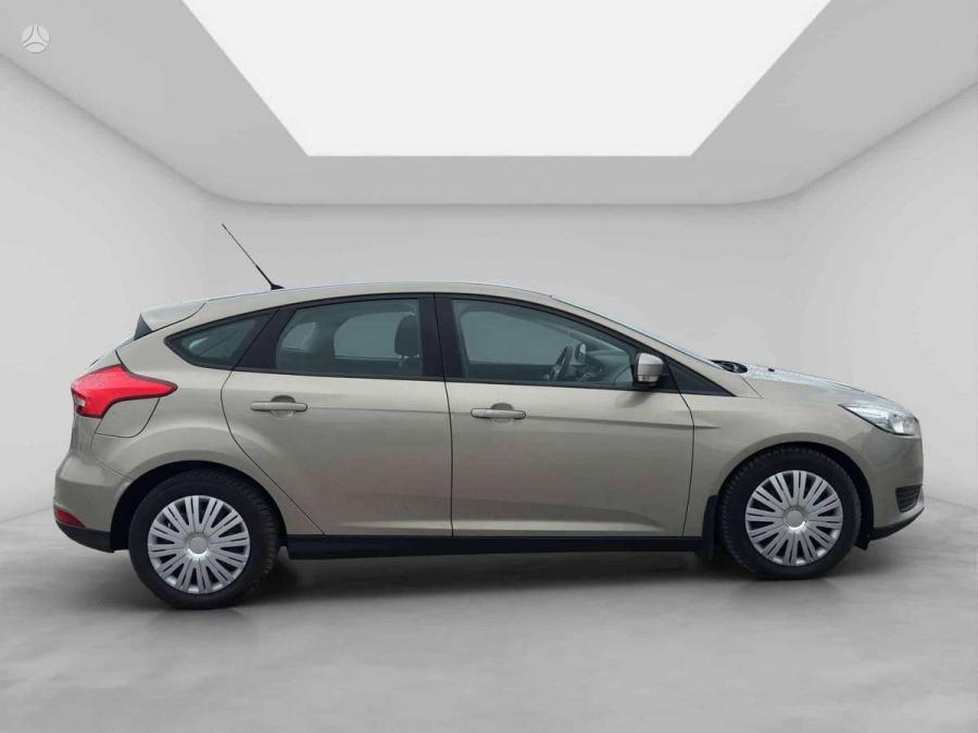 Brūns Ford Focus 2015 Kauņa, ar dzinēja tilpumu 1.50 L un nobraukumu 142 tūkst. km par 4200 €, foto 8 vietnē AUTOMOTO.COM.LV