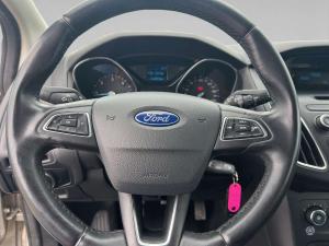 Brūns Ford Focus 2015 Kauņa, ar dzinēja tilpumu 1.50 L un nobraukumu 142 tūkst. km par 4200 €, foto 11 vietnē AUTOMOTO.COM.LV