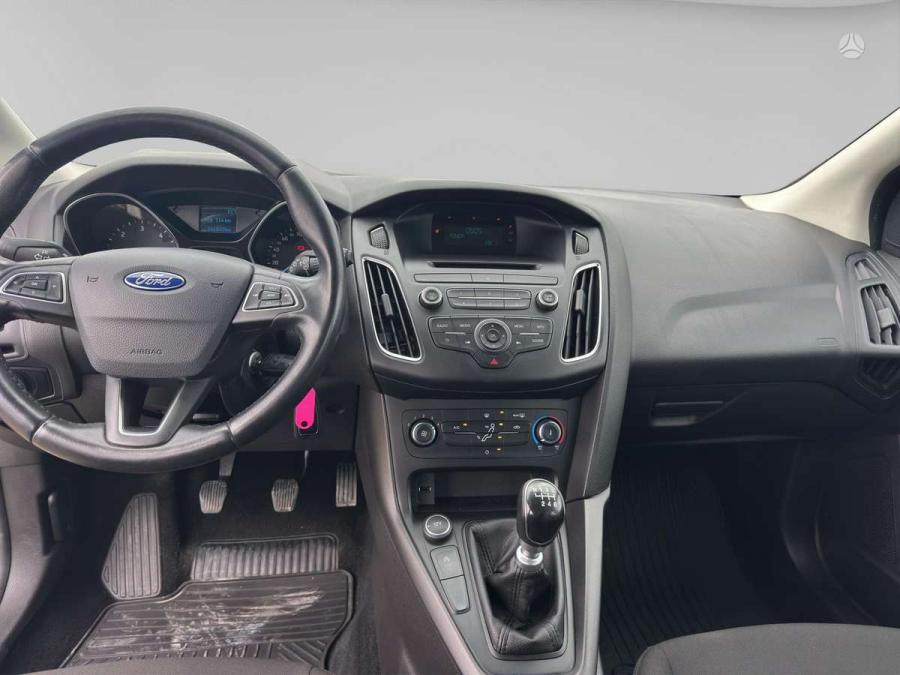 Brūns Ford Focus 2015 Kauņa, ar dzinēja tilpumu 1.50 L un nobraukumu 142 tūkst. km par 4200 €, foto 14 vietnē AUTOMOTO.COM.LV