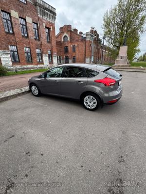 Brown Ford Focus 2016 in Tallinn, with an engine capacity of 1.60 L and mileage of 48 thousand km for 8500 €, photo 5 on AUTOMOTO.COM.LV