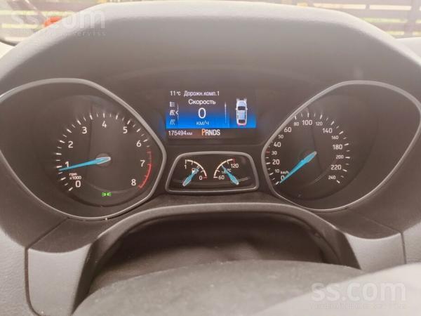 Brown Ford Focus 2016 in Riga, with an engine capacity of 1.00 L and mileage of 180 thousand km for 5200 €, photo 6 on AUTOMOTO.COM.LV