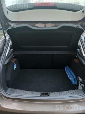 Brūns Ford Focus 2016 Rīga, ar dzinēja tilpumu 1.00 L un nobraukumu 180 tūkst. km par 5200 €, foto 8 vietnē AUTOMOTO.COM.LV