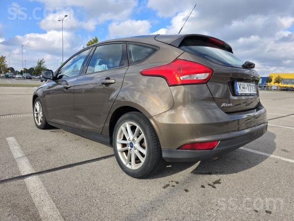 Brown Ford Focus 2016 in Riga, with an engine capacity of 1.00 L and mileage of 180 thousand km for 5200 €, photo 10 on AUTOMOTO.COM.LV