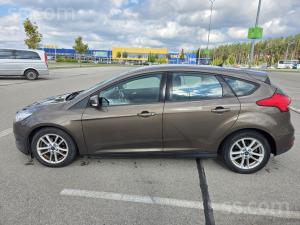 Brūns Ford Focus 2016 Rīga, ar dzinēja tilpumu 1.00 L un nobraukumu 180 tūkst. km par 5200 €, foto 12 vietnē AUTOMOTO.COM.LV