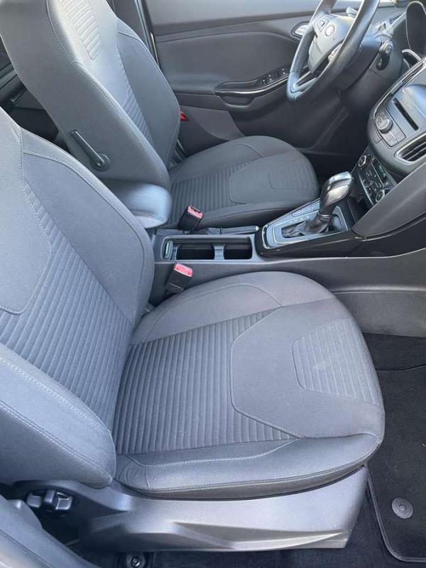 Brūns Ford Focus 2017 Viļņa, ar dzinēja tilpumu 1.00 L un nobraukumu 157 tūkst. km par 5950 €, foto 10 vietnē AUTOMOTO.COM.LV