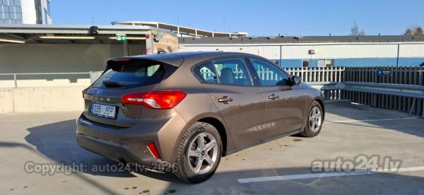 Brown Ford Focus 2018 in Tallinn, with an engine capacity of 1.00 L and mileage of 148 thousand km for 8800 €, photo 4 on AUTOMOTO.COM.LV