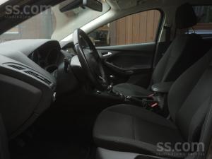 Brown Ford Focus 2018 in Riga, with an engine capacity of 1.00 L and mileage of 86 thousand km for 8800 €, photo 10 on AUTOMOTO.COM.LV