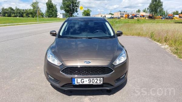 Brown Ford Focus 2018 in Riga, with an engine capacity of 1.00 L and mileage of 86 thousand km for 7500 €, photo 2 on AUTOMOTO.COM.LV