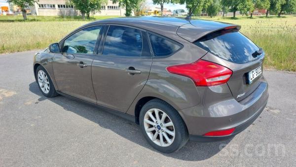 Brown Ford Focus 2018 in Riga, with an engine capacity of 1.00 L and mileage of 86 thousand km for 7500 €, photo 5 on AUTOMOTO.COM.LV