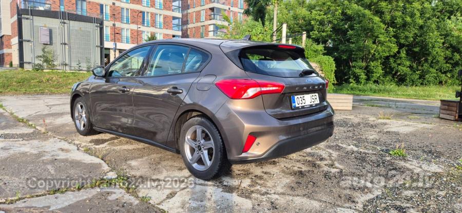 Brown Ford Focus 2018 in Tallinn, with an engine capacity of 1.00 L and mileage of 148 thousand km for 6900 €, photo 4 on AUTOMOTO.COM.LV
