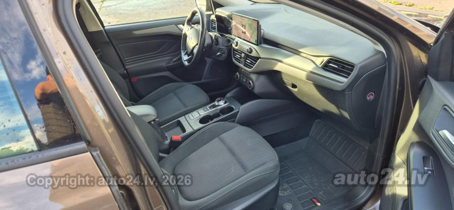 Brown Ford Focus 2018 in Tallinn, with an engine capacity of 1.00 L and mileage of 148 thousand km for 6900 €, photo 12 on AUTOMOTO.COM.LV
