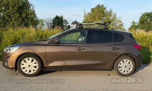 Brūns Ford Focus 2019 Tallina, ar dzinēja tilpumu 1.00 L un nobraukumu 85 tūkst. km par 9000 €, foto 4 vietnē AUTOMOTO.COM.LV