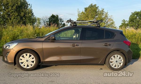 Brūns Ford Focus 2019 Tallina, ar dzinēja tilpumu 1.00 L un nobraukumu 85 tūkst. km par 9000 €, foto 3 vietnē AUTOMOTO.COM.LV