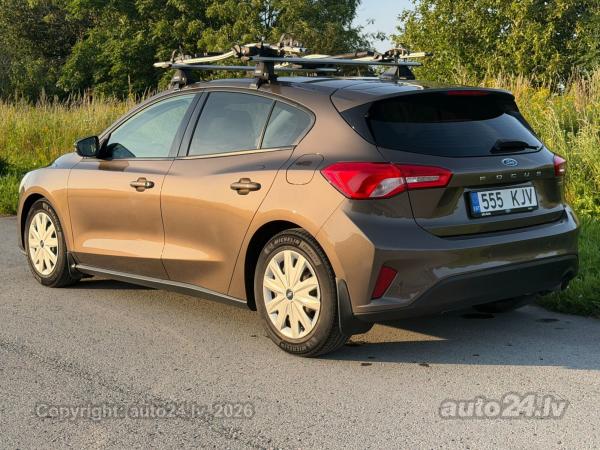 Brūns Ford Focus 2019 Tallina, ar dzinēja tilpumu 1.00 L un nobraukumu 85 tūkst. km par 9000 €, foto 5 vietnē AUTOMOTO.COM.LV