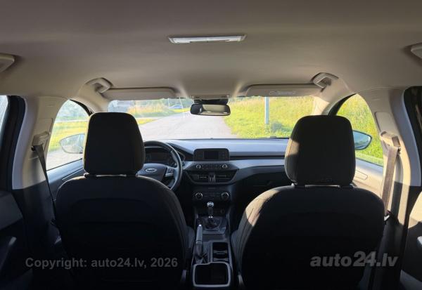 Brūns Ford Focus 2019 Tallina, ar dzinēja tilpumu 1.00 L un nobraukumu 85 tūkst. km par 9000 €, foto 8 vietnē AUTOMOTO.COM.LV