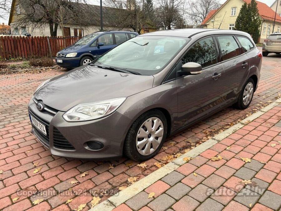 Brūns Ford Focus 2012 Tallina, ar dzinēja tilpumu 1.00 L un nobraukumu 177 tūkst. km par 3490 €, foto 4 vietnē AUTOMOTO.COM.LV