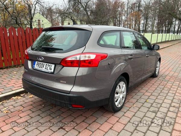 Brūns Ford Focus 2012 Tallina, ar dzinēja tilpumu 1.00 L un nobraukumu 177 tūkst. km par 3490 €, foto 10 vietnē AUTOMOTO.COM.LV