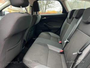 Brūns Ford Focus 2012 Tallina, ar dzinēja tilpumu 1.00 L un nobraukumu 177 tūkst. km par 3490 €, foto 23 vietnē AUTOMOTO.COM.LV