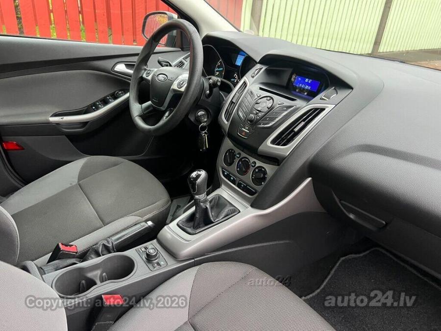 Brūns Ford Focus 2012 Tallina, ar dzinēja tilpumu 1.00 L un nobraukumu 177 tūkst. km par 3490 €, foto 24 vietnē AUTOMOTO.COM.LV