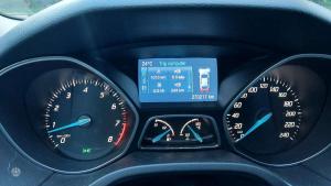 Brown Ford Focus 2012 in Utena, with an engine capacity of 1.60 L and mileage of 270 thousand km for 2900 €, photo 12 on AUTOMOTO.COM.LV