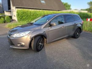 Brown Ford Focus 2012 in Sakiai, with an engine capacity of 1.00 L and mileage of 183 thousand km for 2600 €, photo  on AUTOMOTO.COM.LV