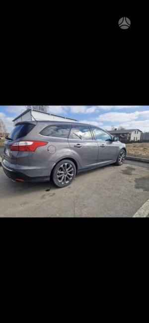 Brūns Ford Focus 2012 Tauragė, ar dzinēja tilpumu 2.00 L un nobraukumu 300 tūkst. km par 3500 €, foto 5 vietnē AUTOMOTO.COM.LV