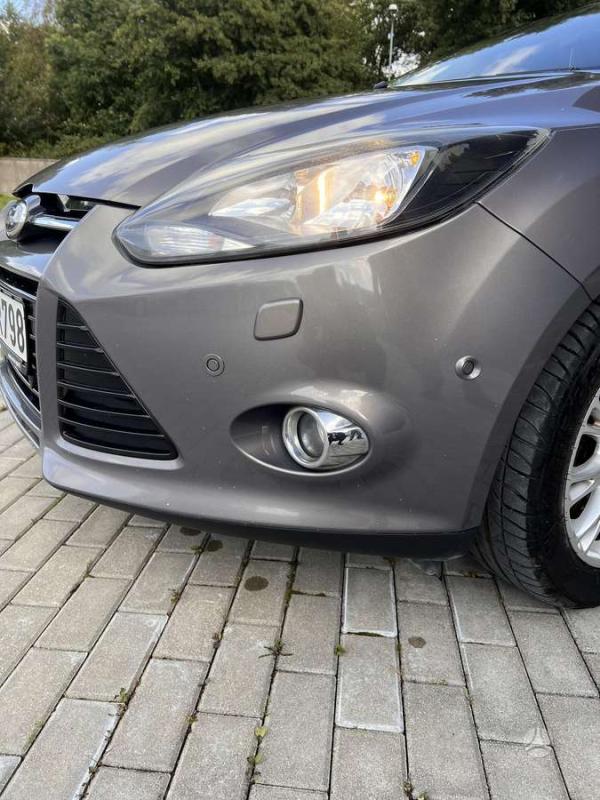 Форд Фокус 2012 в Клайпеда на AUTOMOTO.COM.LV Коричневый Форд Фокус 2012 в Клайпеда, объемом двигателя 0.00 л и пробегом 260 тыс. км за 3200 €, фото 7 на AUTOMOTO.COM.LV
