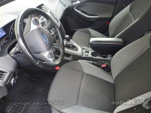 Brown Ford Focus 2013 in Paide, with an engine capacity of 1.60 L and mileage of 156 thousand km for 6800 €, photo 12 on AUTOMOTO.COM.LV