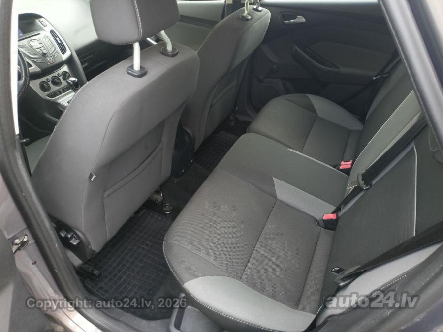 Brown Ford Focus 2013 in Paide, with an engine capacity of 1.60 L and mileage of 156 thousand km for 6800 €, photo 13 on AUTOMOTO.COM.LV