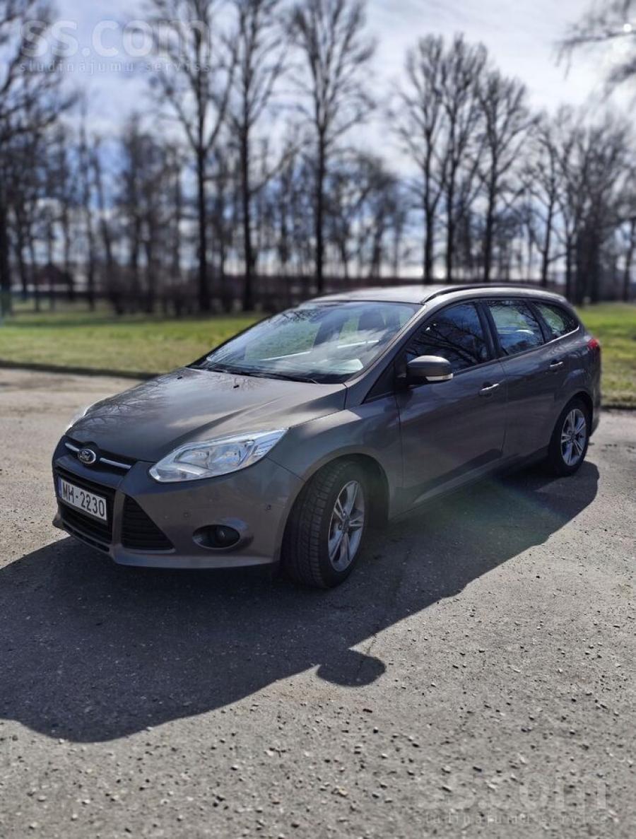 Brūns Ford Focus 2013 Rīga, ar dzinēja tilpumu 1.60 L un nobraukumu 255 tūkst. km par 3000 €, foto 1 vietnē AUTOMOTO.COM.LV