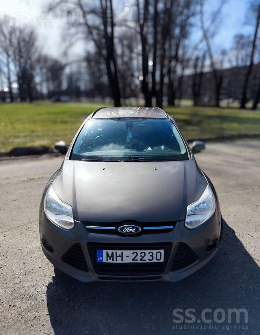 Brūns Ford Focus 2013 Rīga, ar dzinēja tilpumu 1.60 L un nobraukumu 255 tūkst. km par 3000 €, foto 7 vietnē AUTOMOTO.COM.LV