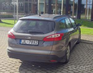 Brown Ford Focus 2013 in Talsi, with an engine capacity of 1.60 L and mileage of 243 thousand km for 3000 €, photo 10 on AUTOMOTO.COM.LV